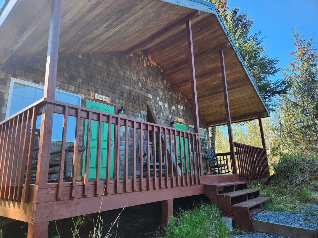 Our Rooms - The Lodge at Otter Cove